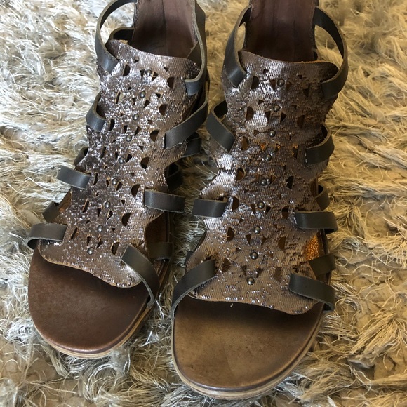 OTBT | Shoes | Otbt Sandals | Poshmark